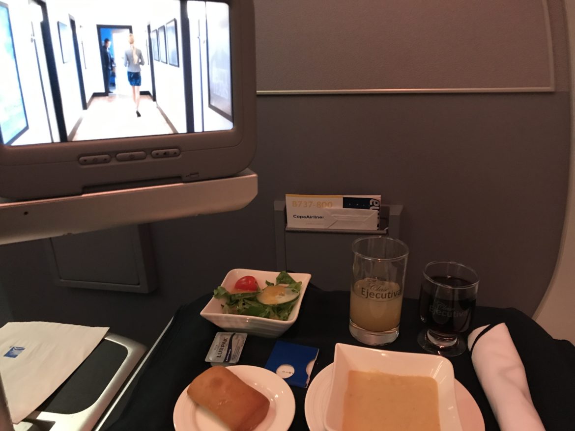 Como é voar na classe Executiva da Copa Airlines